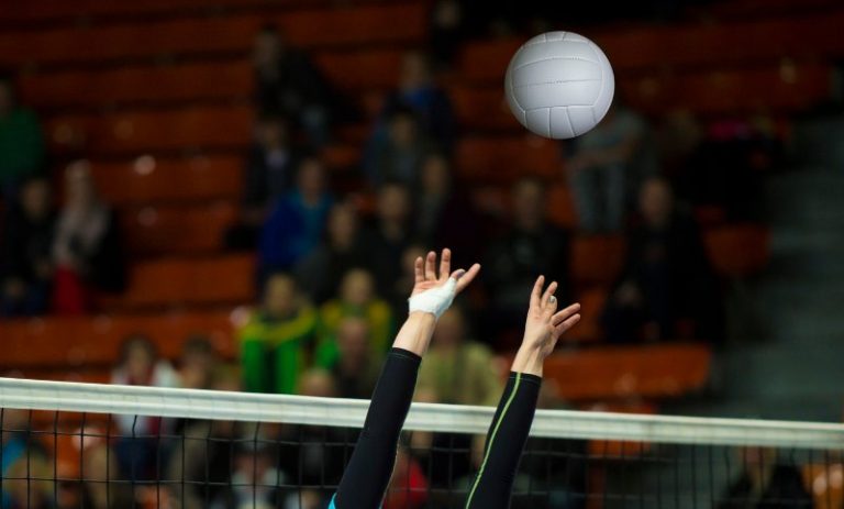 How to Set a Volleyball Without Noise? (And Effectively!) – Volley Expert